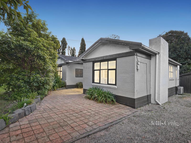 3 Basingstoke Road, Mitcham, Vic 3132 - Property Details