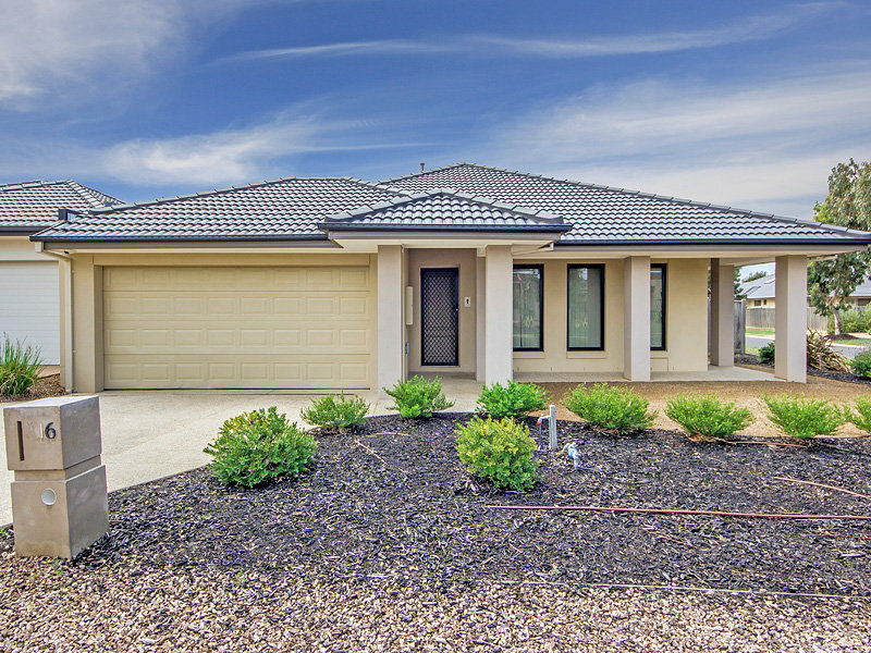 16 Boathouse Place, Point Cook, VIC 3030 - realestate.com.au