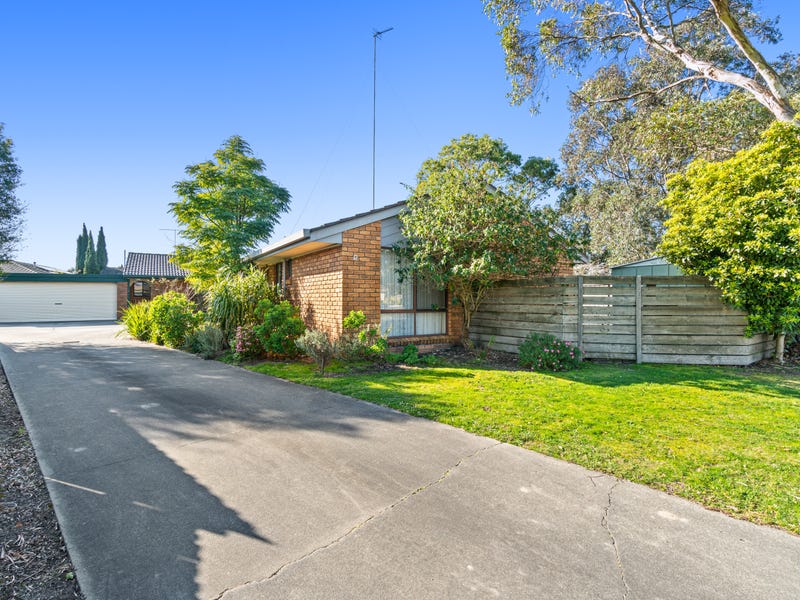 1/12 Regency Court, Traralgon, Vic 3844 - Property Details