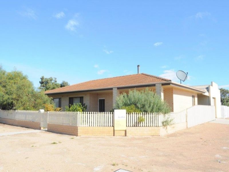 7 George Street, Ceduna, SA 5690 - realestate.com.au