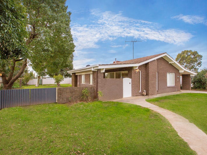 67 James Cook Drive, Howlong, NSW 2643 - Property Details