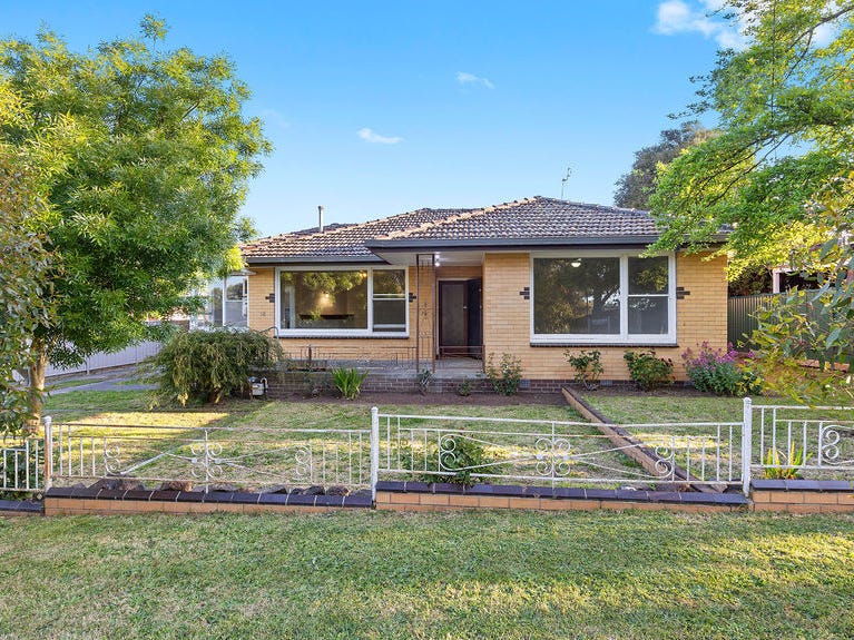 38 Vickers Street, Sebastopol, Vic 3356 - Property Details