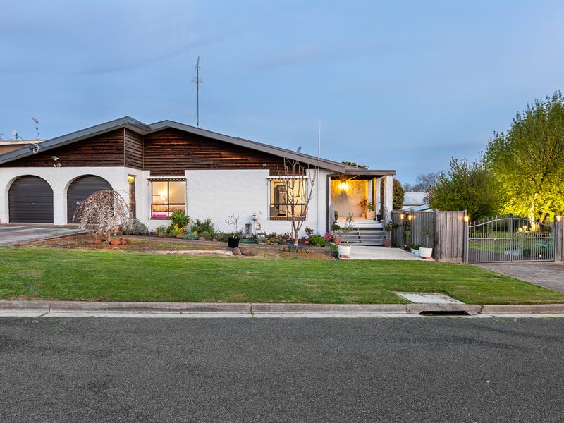 102-104 Church Street, Learmonth, Vic 3352 - Property Details