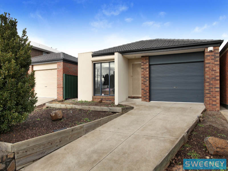 4 Sullivan Terrace, Burnside, Vic 3023 - Property Details