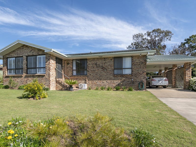 16 Matthew Jones Drive, Warwick, Qld 4370 - Property Details