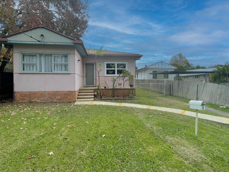 8 Hardacre Street, Coffs Harbour, NSW 2450 - realestate.com.au