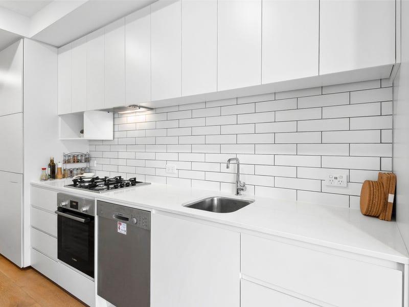 Real Estate & Property for Sale in Waurn Ponds, VIC 3216 (+2 locations ...