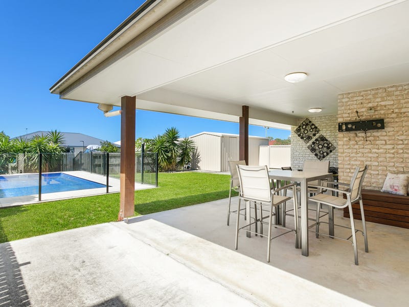 2 Caitlin Court, Rothwell, Qld 4022 - Property Details