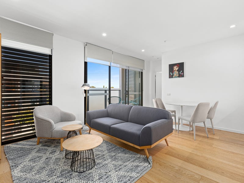 Real Estate & Property for Sale in Carnegie, VIC 3163 (+3 locations ...