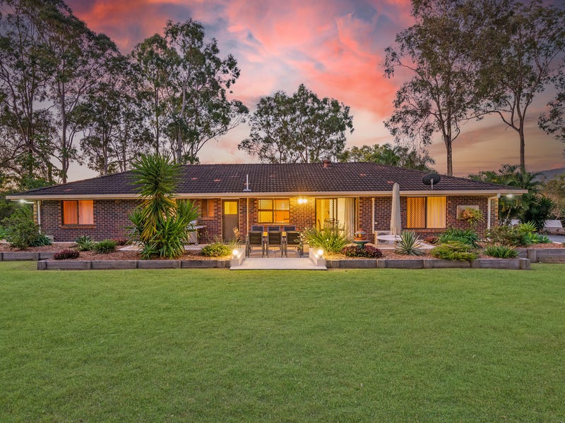 4 Violet Way, Gaven, QLD 4211 - realestate.com.au