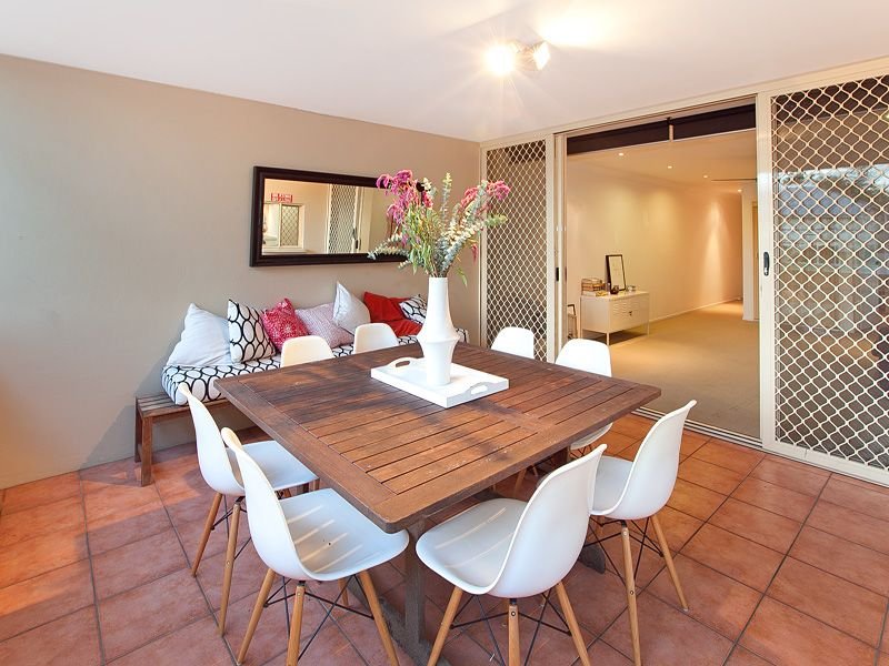 5/101 Junction Road, Clayfield, Qld 4011 - Property Details