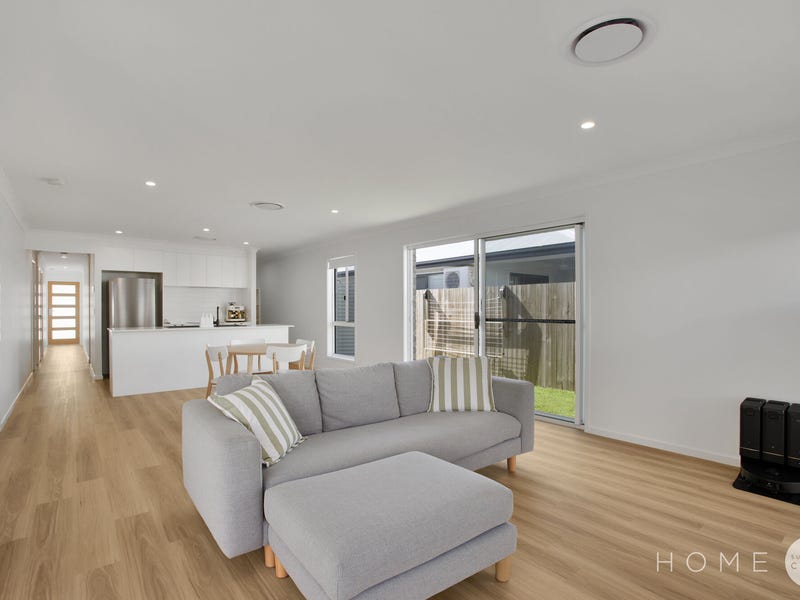 33 Dune Way, Banya, Qld 4551 - Property Details