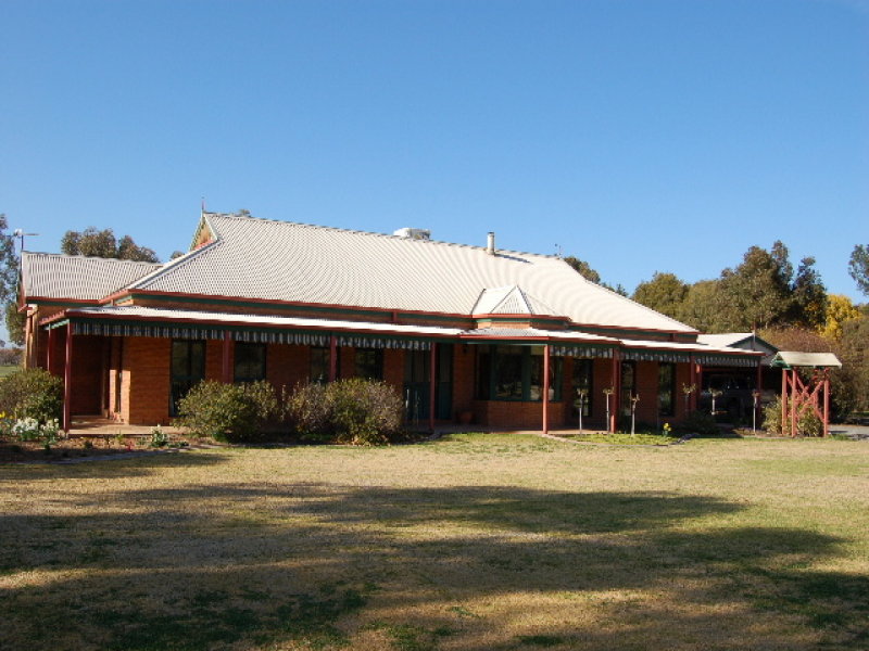 23 Catona Cres, Cobram, VIC 3644 - realestate.com.au