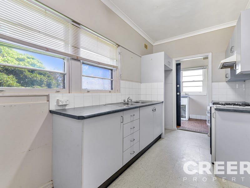 10 Light Street, Bar Beach, NSW 2300 - realestate.com.au