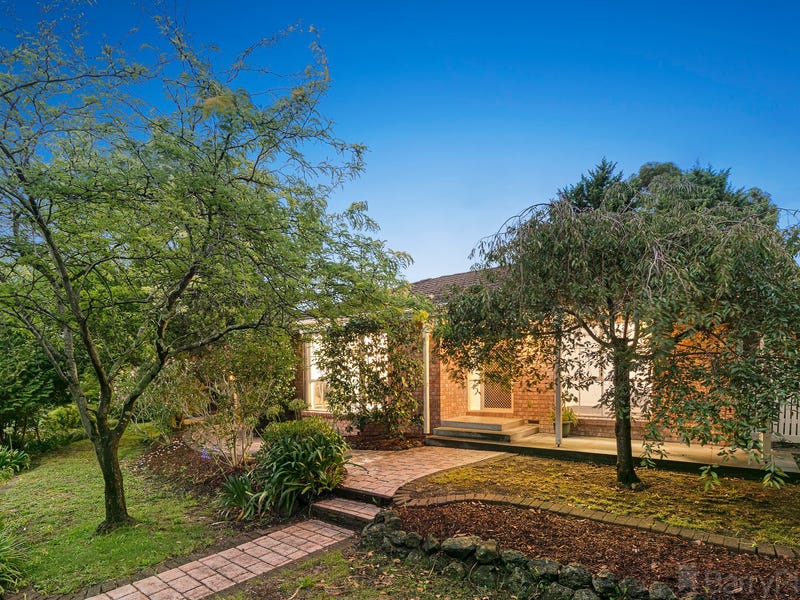 93 Langdale Drive, Croydon Hills, VIC 3136 - realestate.com.au