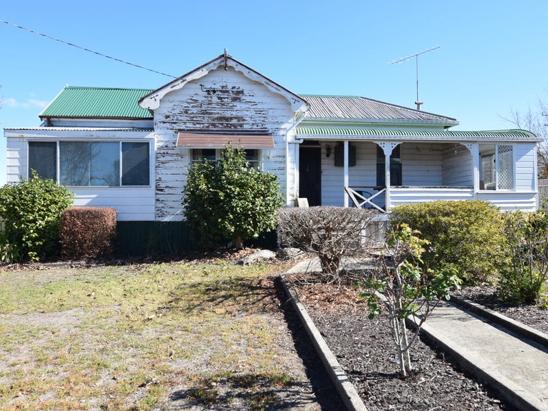 64 Duncan Street, Tenterfield, NSW 2372 - realestate.com.au