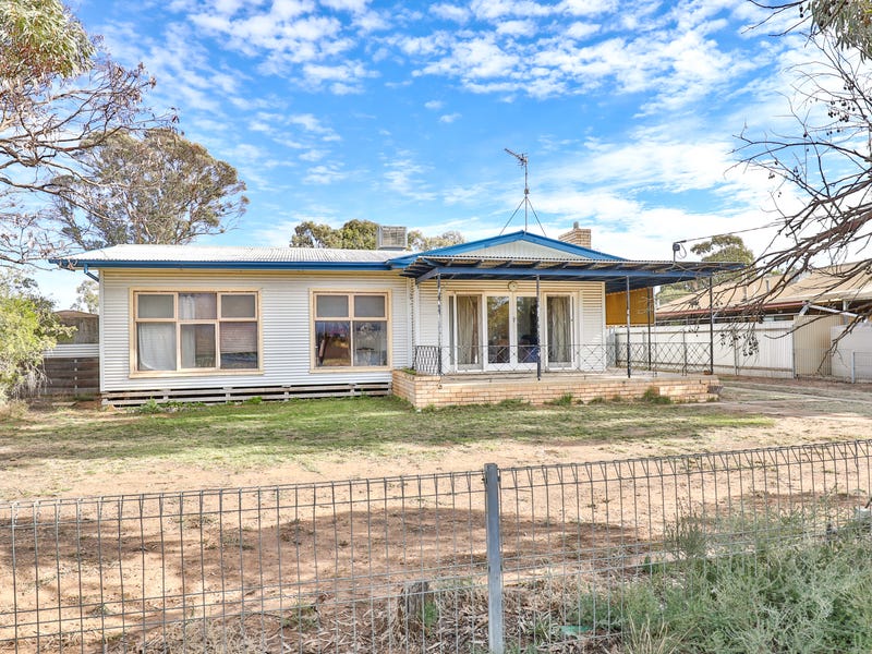 7 Church Street, Manangatang, Vic 3546 - Property Details