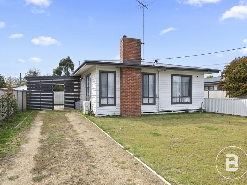 22 Primrose Street, Wendouree, VIC 3355 - realestate.com.au