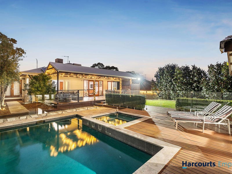 132 Cobb Street, Scarborough, WA 6019 - Property Details