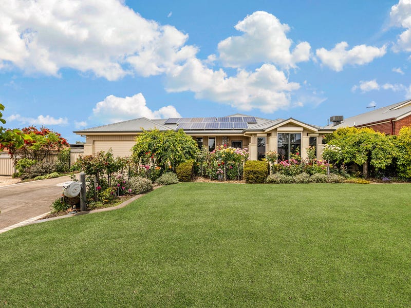 Real Estate & Property for Sale in Lancefield, VIC 3435 (+2 locations ...