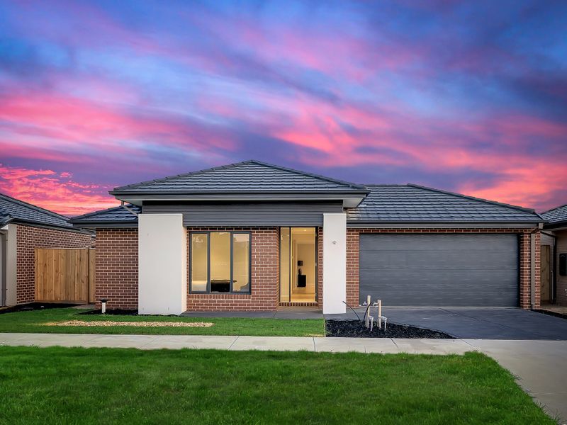 Houses for Sale in Clyde North, VIC 3978 - realestate.com.au