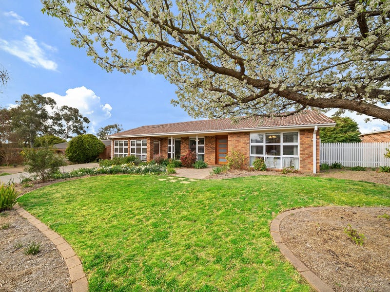 6 Hayden Close, Florey, ACT 2615 - Property Details