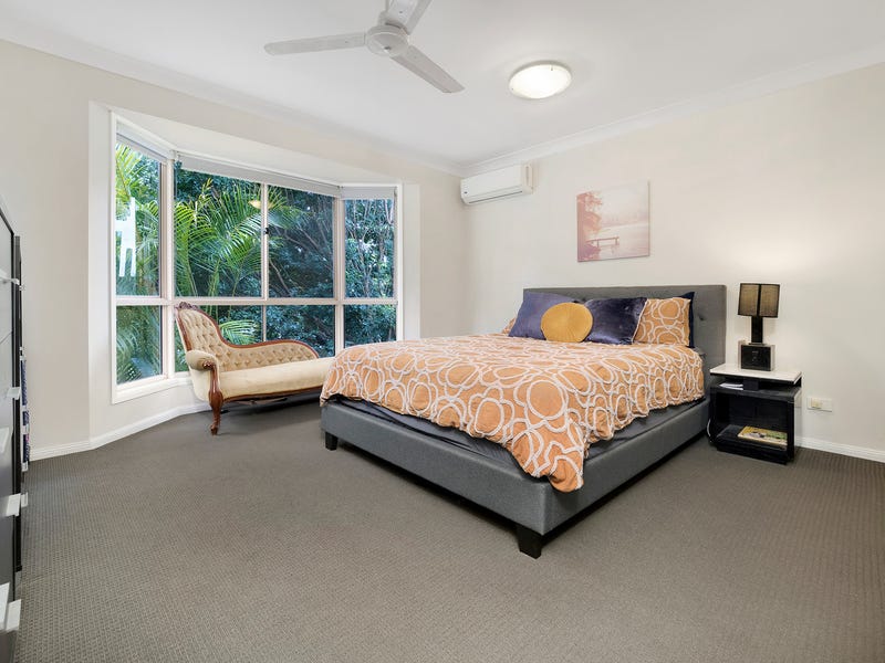 18 Florence Place, Oxley, Qld 4075 - Property Details