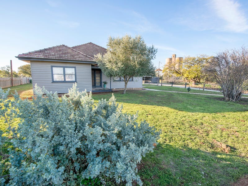 22 Meatian West Road, Meatian, Vic 3585 - Property Details