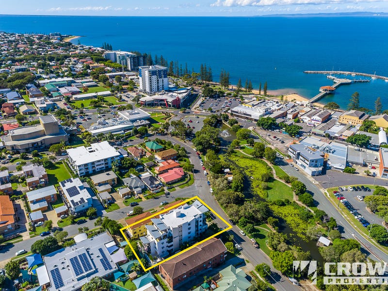 8/33 Humpybong Esplanade, Redcliffe, Qld 4020 - Property Details