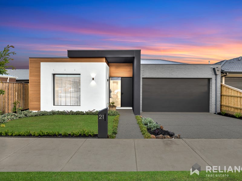 Real Estate & Property for Sale in The Pkwy, Yamba, NSW 2464 (+1 ...