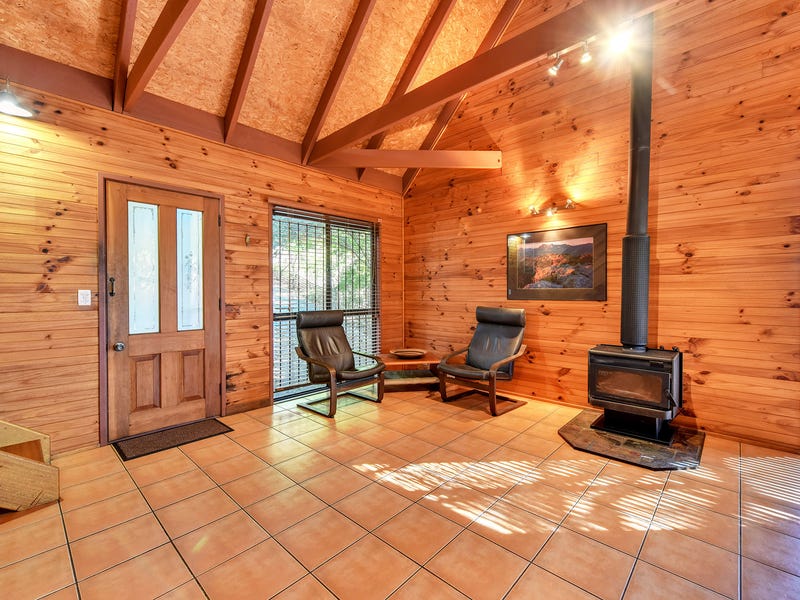 14 Fig Tree Pocket Road, Chapel Hill, QLD 4069 - realestate.com.au