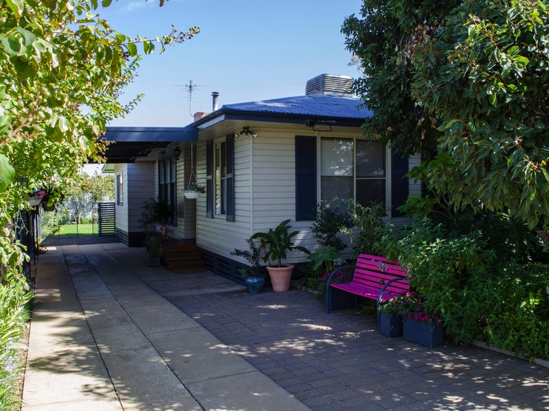 1 Smith Street, Merbein, Vic 3505 - Property Details