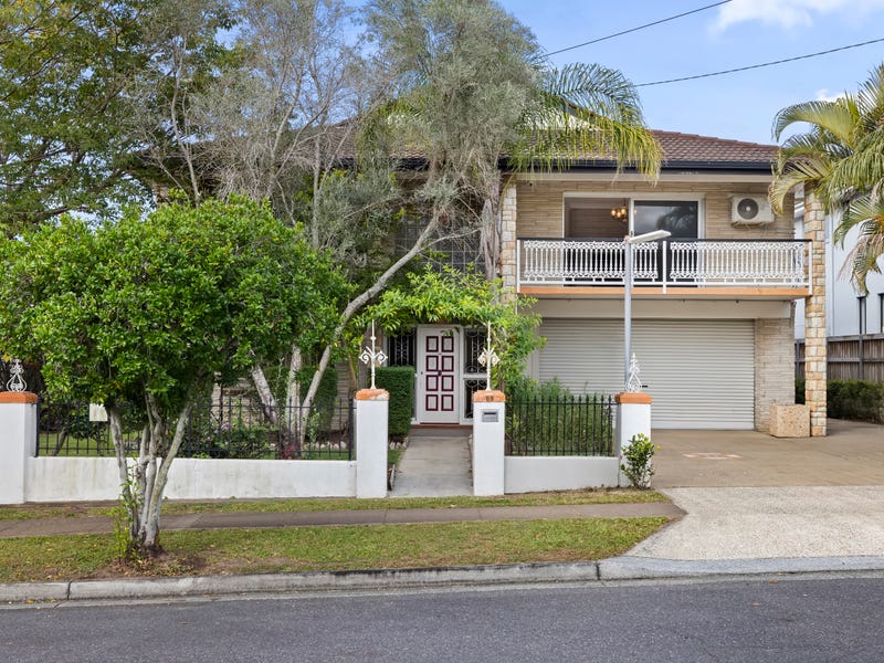 69 Liverpool Road, Clayfield, Qld 4011 - Property Details