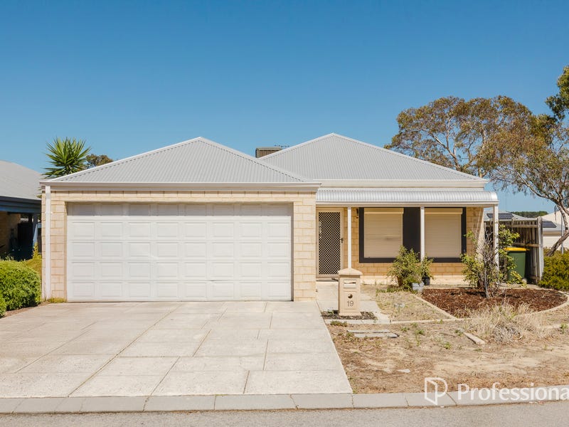 19 Rocklea Crescent, Ellenbrook, WA 6069 - Property Details