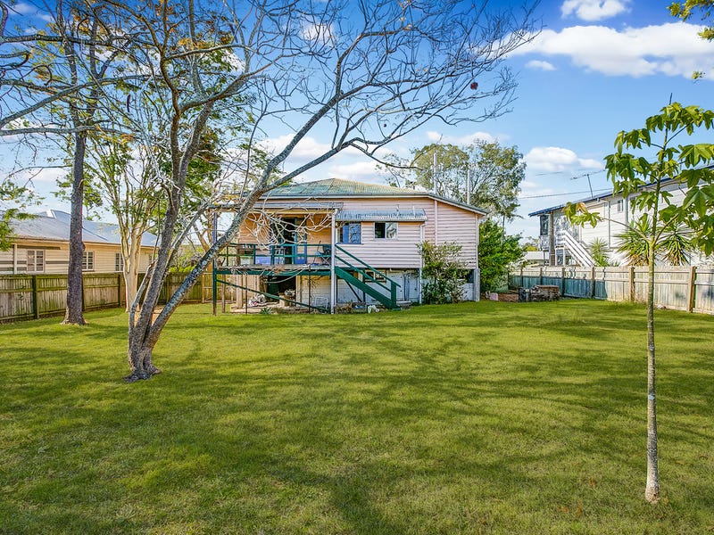 83 Graceville Avenue, Graceville, Qld 4075 - Property Details