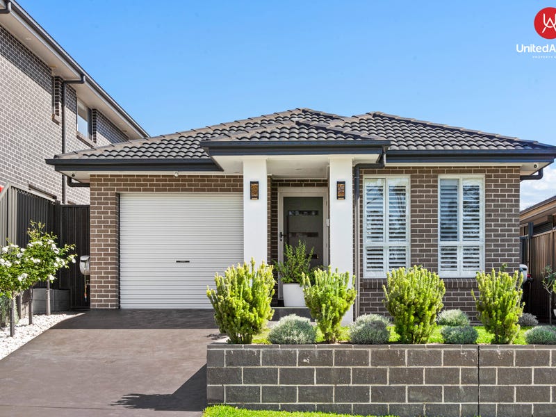 133B Braidwood Drive, Prestons, NSW 2170 - Property Details