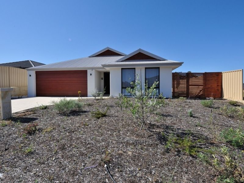 4 Camballin Loop, Bertram, WA 6167 - Property Details