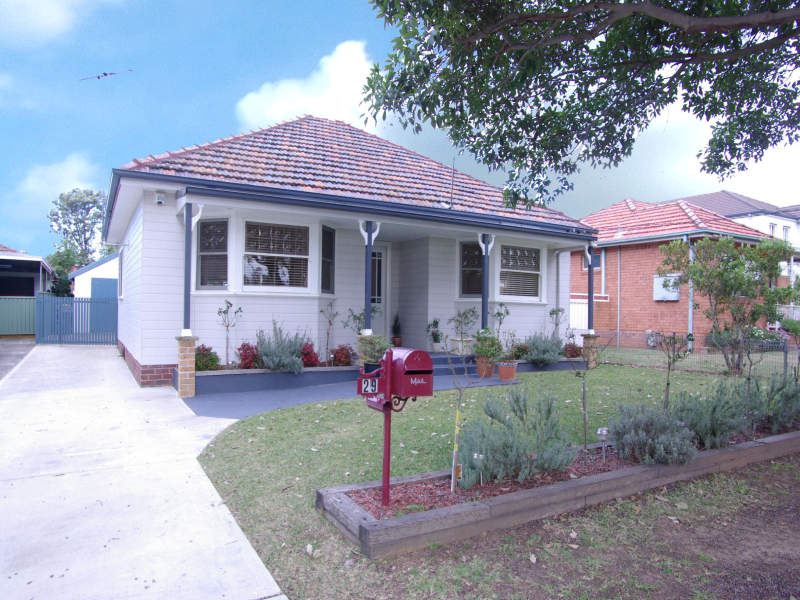 29 Anderson Avenue, Panania, NSW 2213 - Property Details