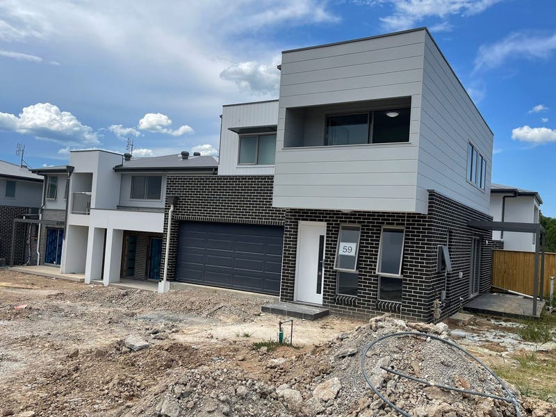 Riverstone - address available on request - Townhouse for Sale ...