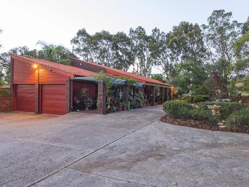 1945 Pechey Road, Swan View, WA 6056 - realestate.com.au