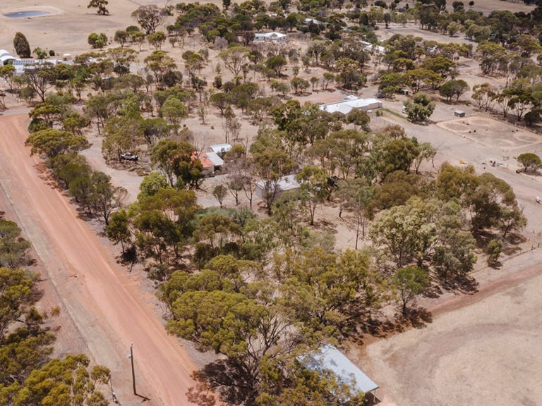 49 Beeston Street, Cuballing, WA 6311 - Property Details