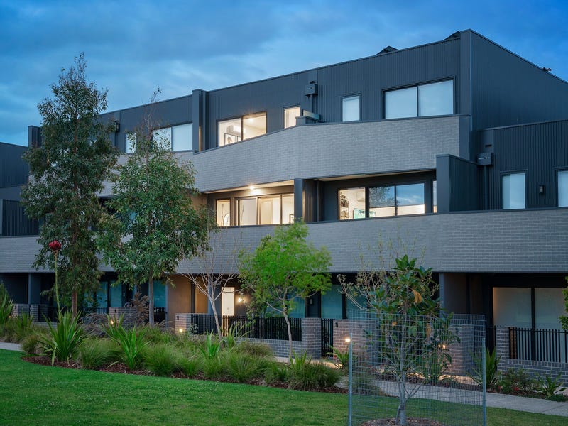 13/8 Service Street, Sunshine, Vic 3020 - Property Details