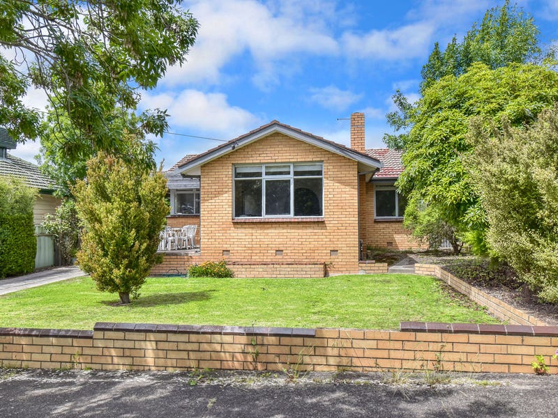 7 Toutcher Road, Ararat, Vic 3377 - Property Details