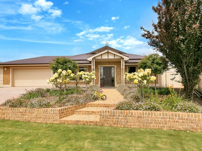 5 Marr Court, Williamstown, SA 5351 - Property Details