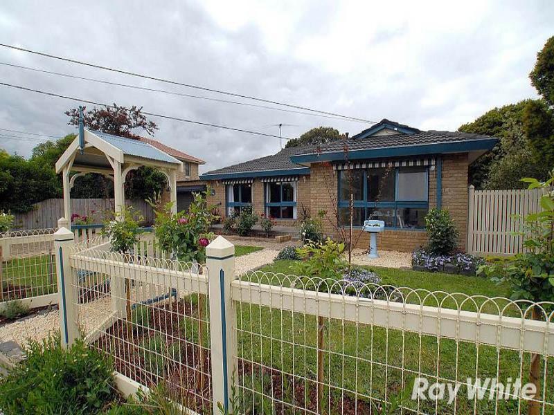 60 Rodney Drive, Knoxfield, Vic 3180 - Property Details