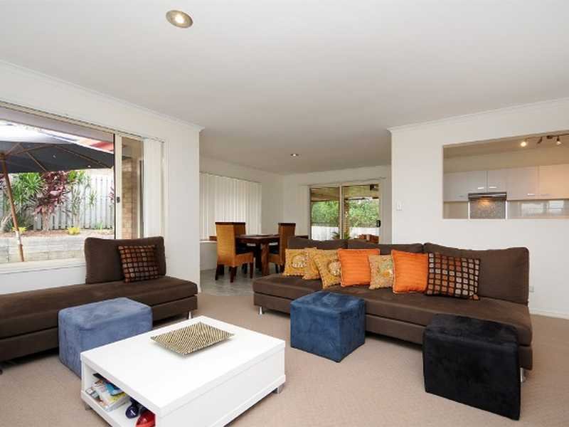 16 Matthew Close, Burleigh Heads, QLD 4220 - realestate.com.au