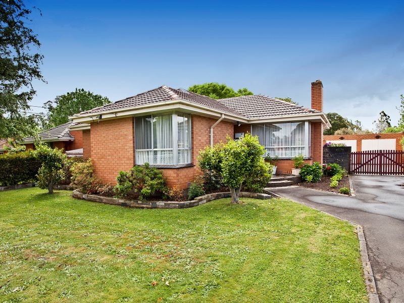 41 Hillview Drive, Kilsyth, Vic 3137 - Property Details
