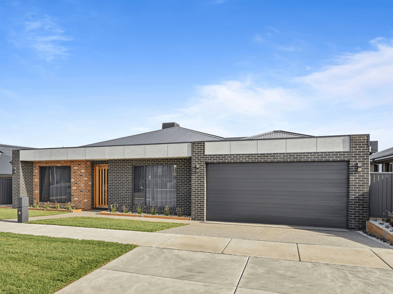 22 Butler Street, Lucas, Vic 3350 - Property Details