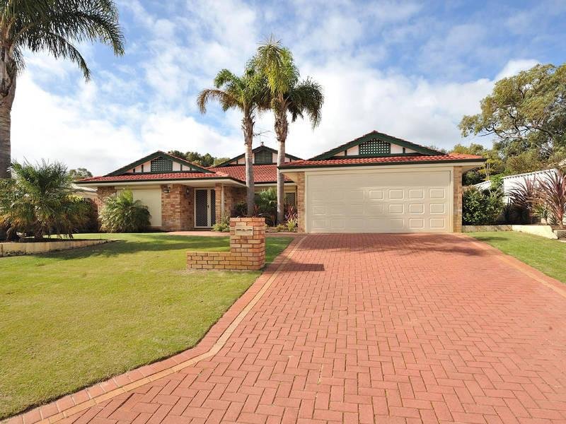 32 Rothesay Court, Cooloongup, WA 6168 - Property Details