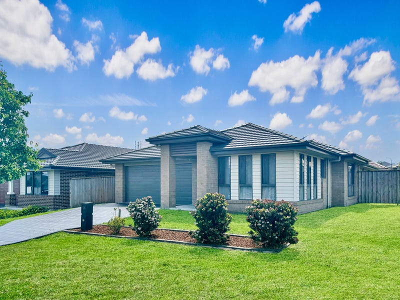 26 Golden Whistler Avenue, Aberglasslyn, NSW 2320 - Property Details